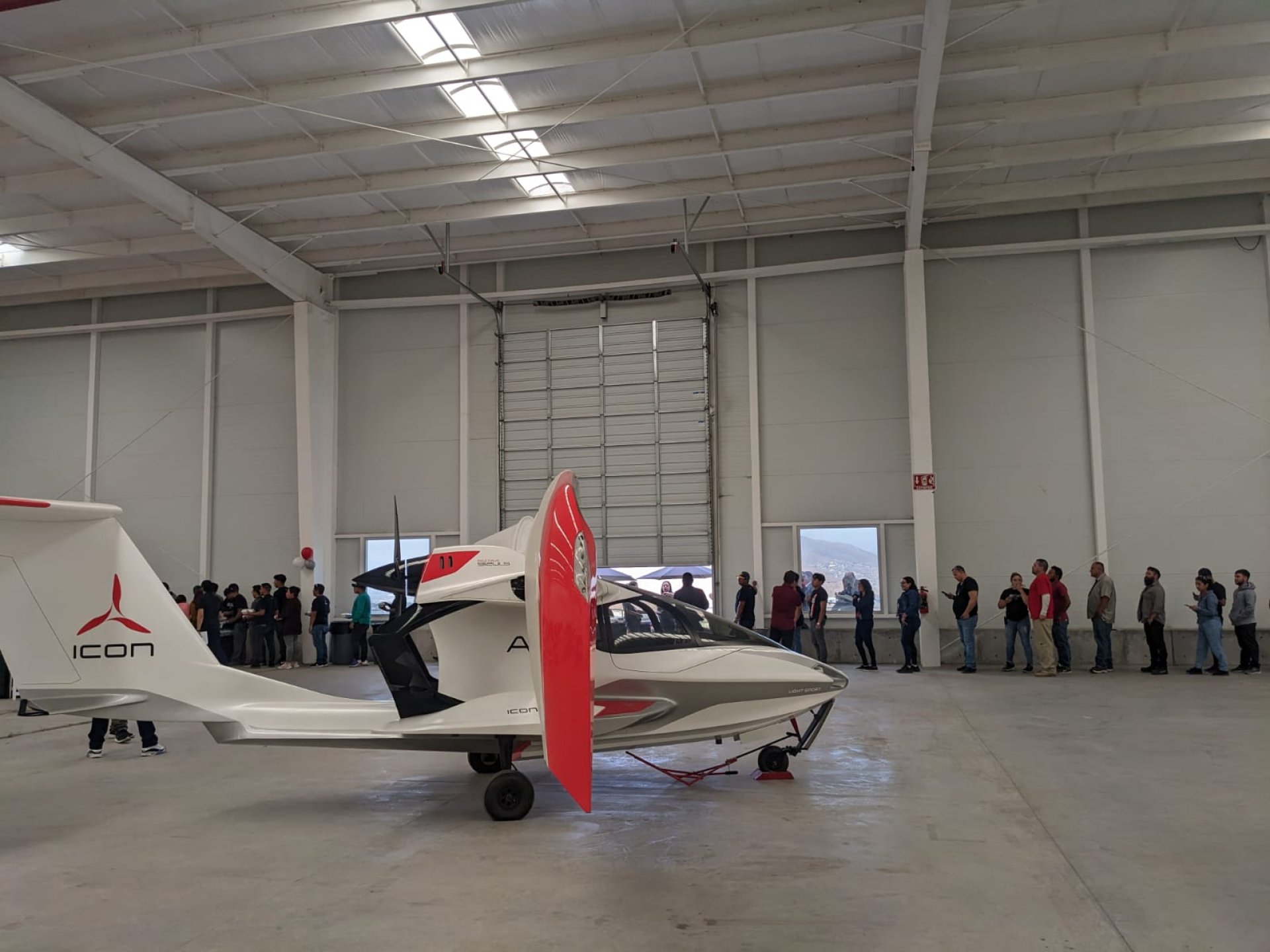 Celebra ICON la Producción de su Avión A-5 número 200 en Tijuana ...