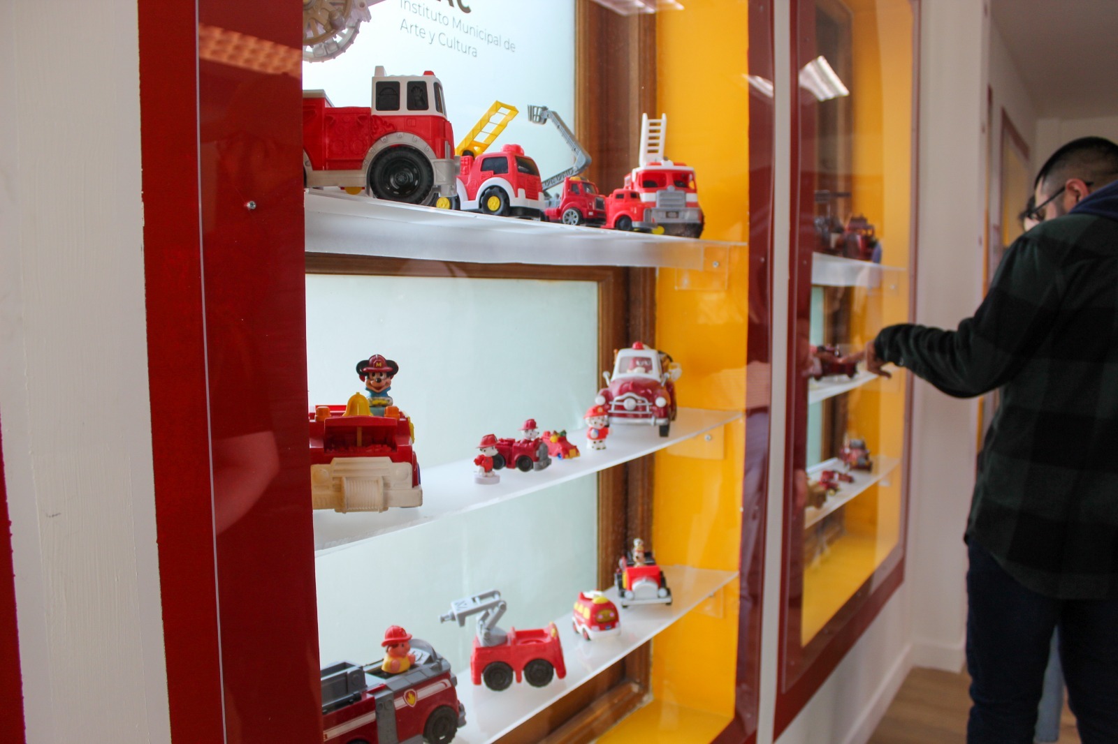 Últimos días de la exhibición "Bomberos de Tijuana: colección de ...