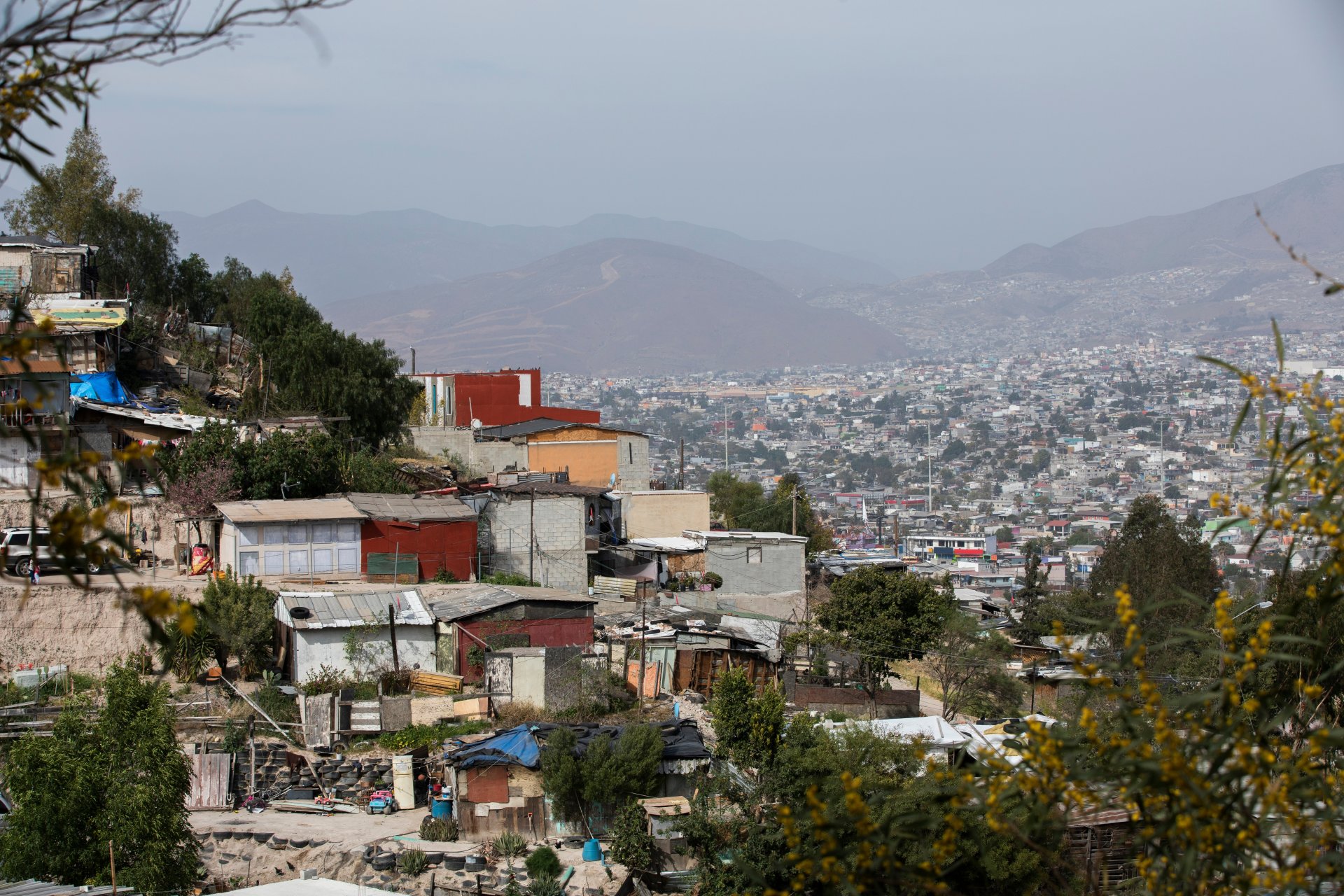 Tardaría Baja California 15 años en erradicar la pobreza - Uniradio ...