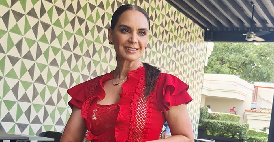 Miss Universo calla ante la salida de Lupita Jones - Uniradio Informa ...