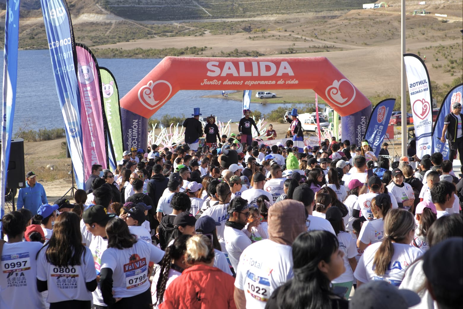 VIDEO: Fundación Castro - Limón realiza carrera "Corre con Color" en ...