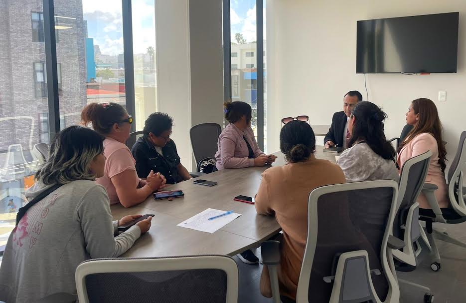 Se reúne Fiscal Regional de Tijuana con rescatistas que atienden el ...