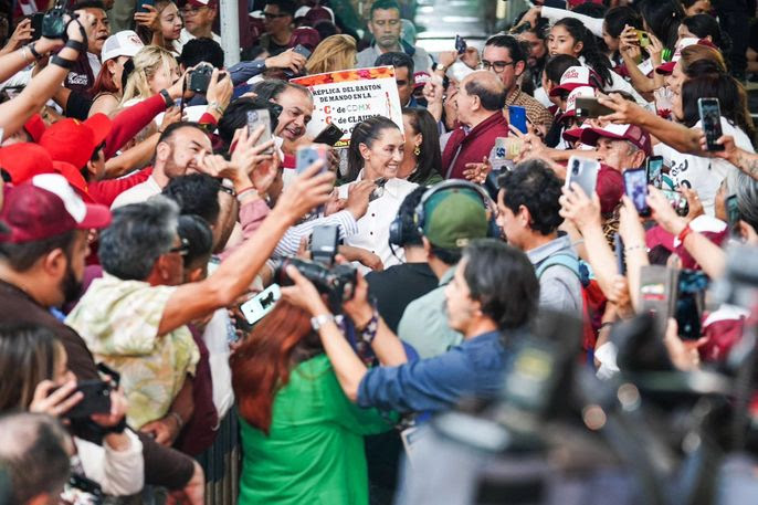 Sheinbaum celebra el progresismo de la CDMX - Uniradio Informa Baja ...