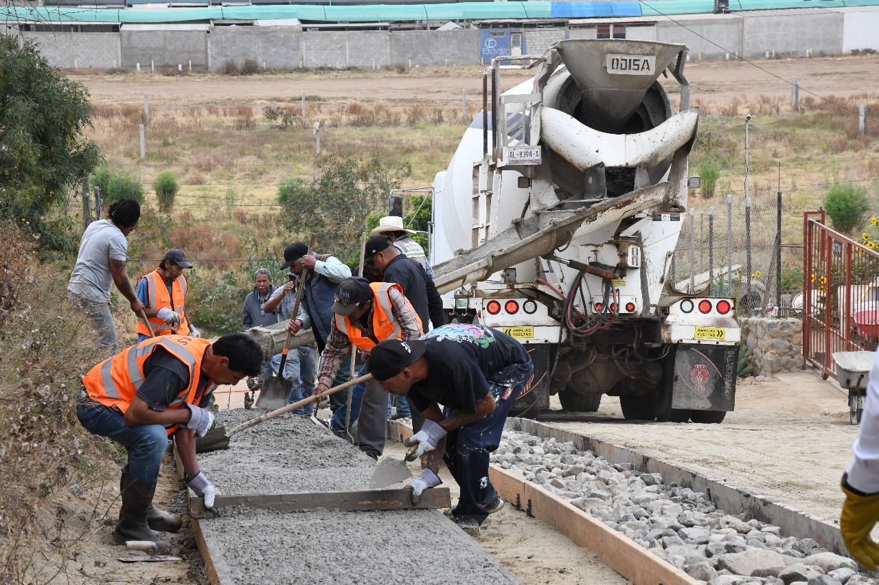 Avanza pavimentación de la rampa de la calle Miguel Hidalgo en ...