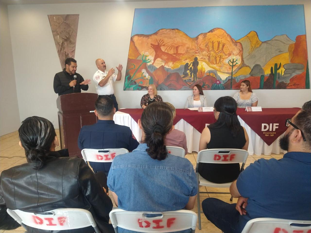 Reconoce DIF Ensenada a servidores que concluyeron el Taller de Lengua ...