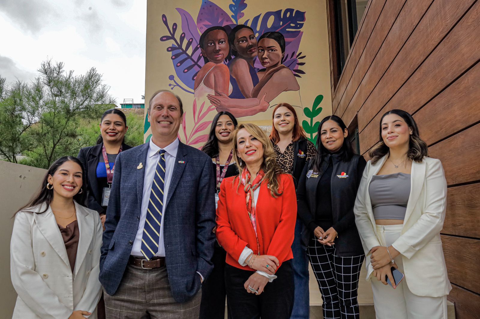 Christopher Teal, Cónsul General de Estados Unidos en Tijuana visita ...