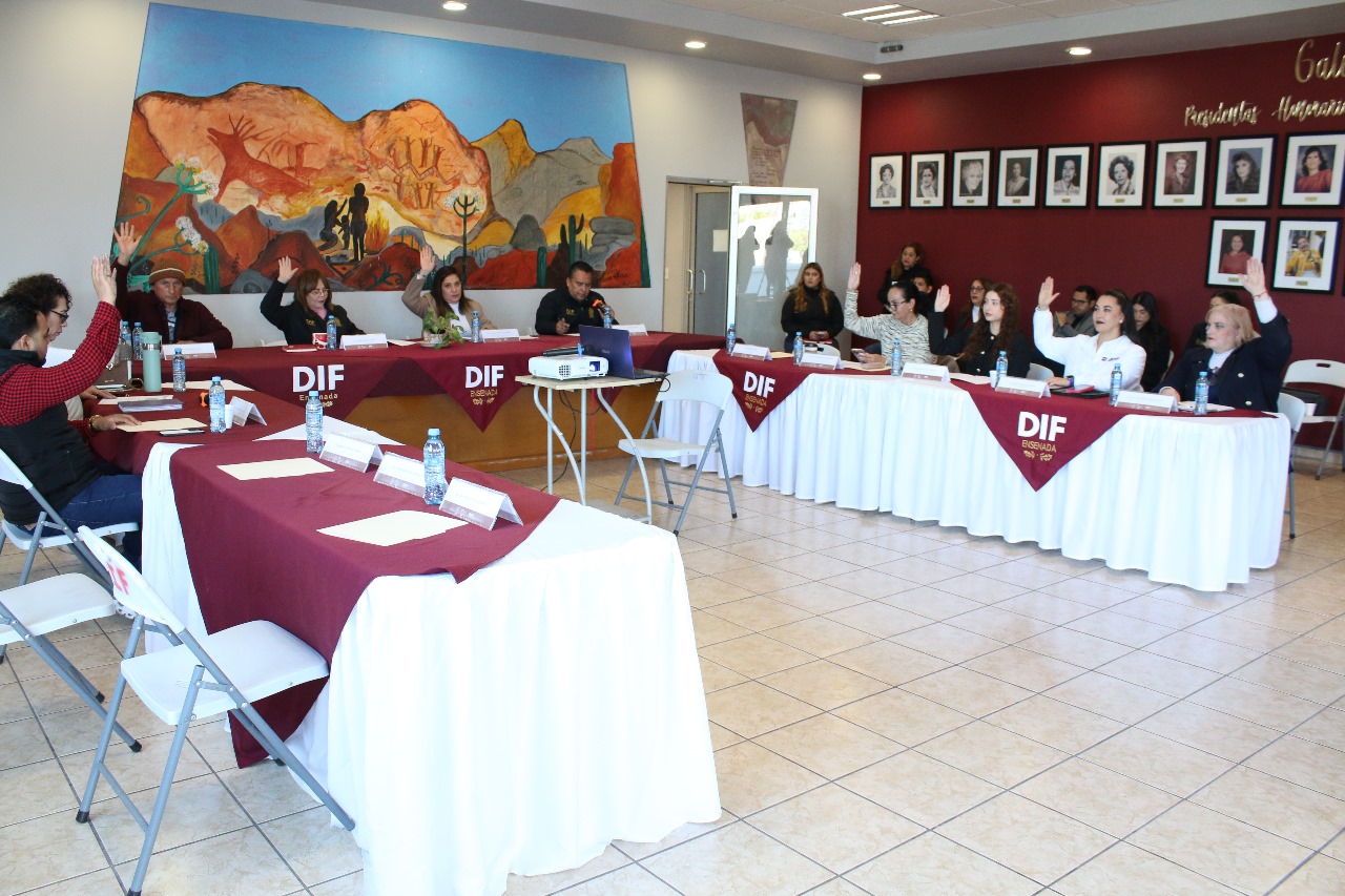 Sesiona el Consejo del Sistema DIF Ensenada - Uniradio Informa Baja ...
