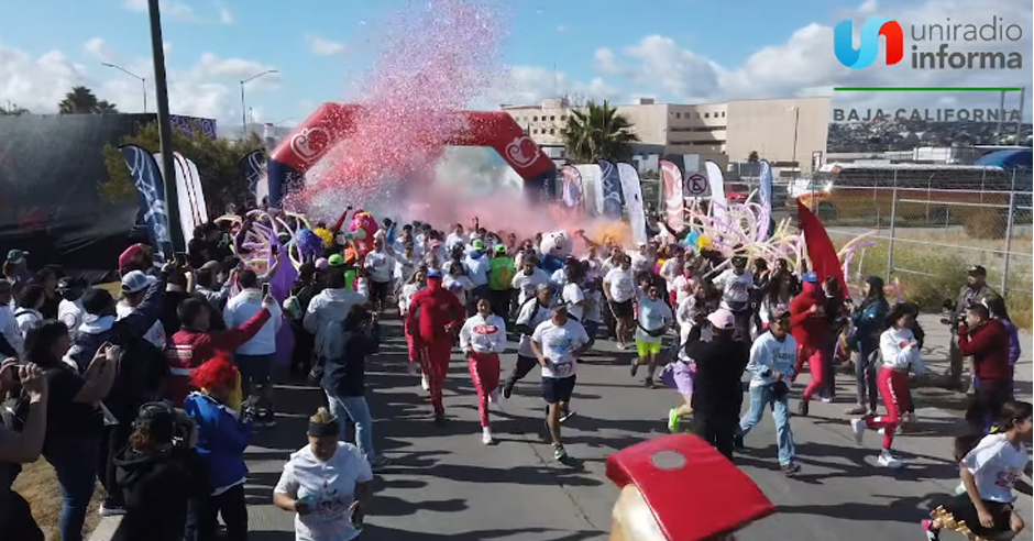 VIDEO: Miles participan en "Corre con Color" 2025 de Fundación Castro ...