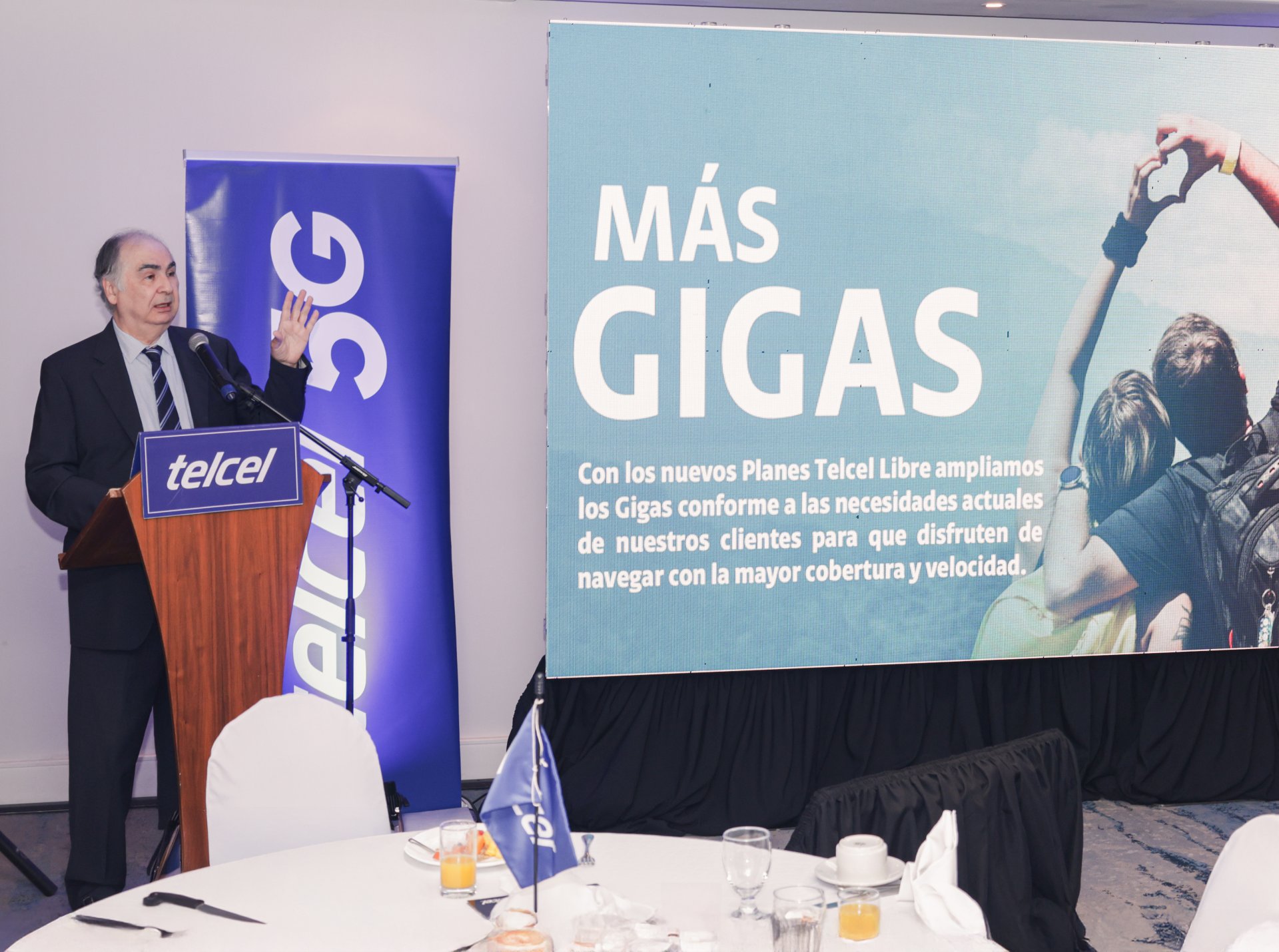 Telcel presenta el nuevo Plan Libre: Sin Plazos Forzosos, con más Gigas y Cashback - Uniradio ...
