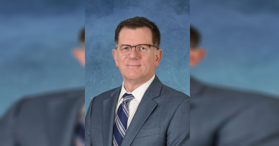 El Dr. Jonathan Lucas fue nombrado médico forense jefe del condado de ...