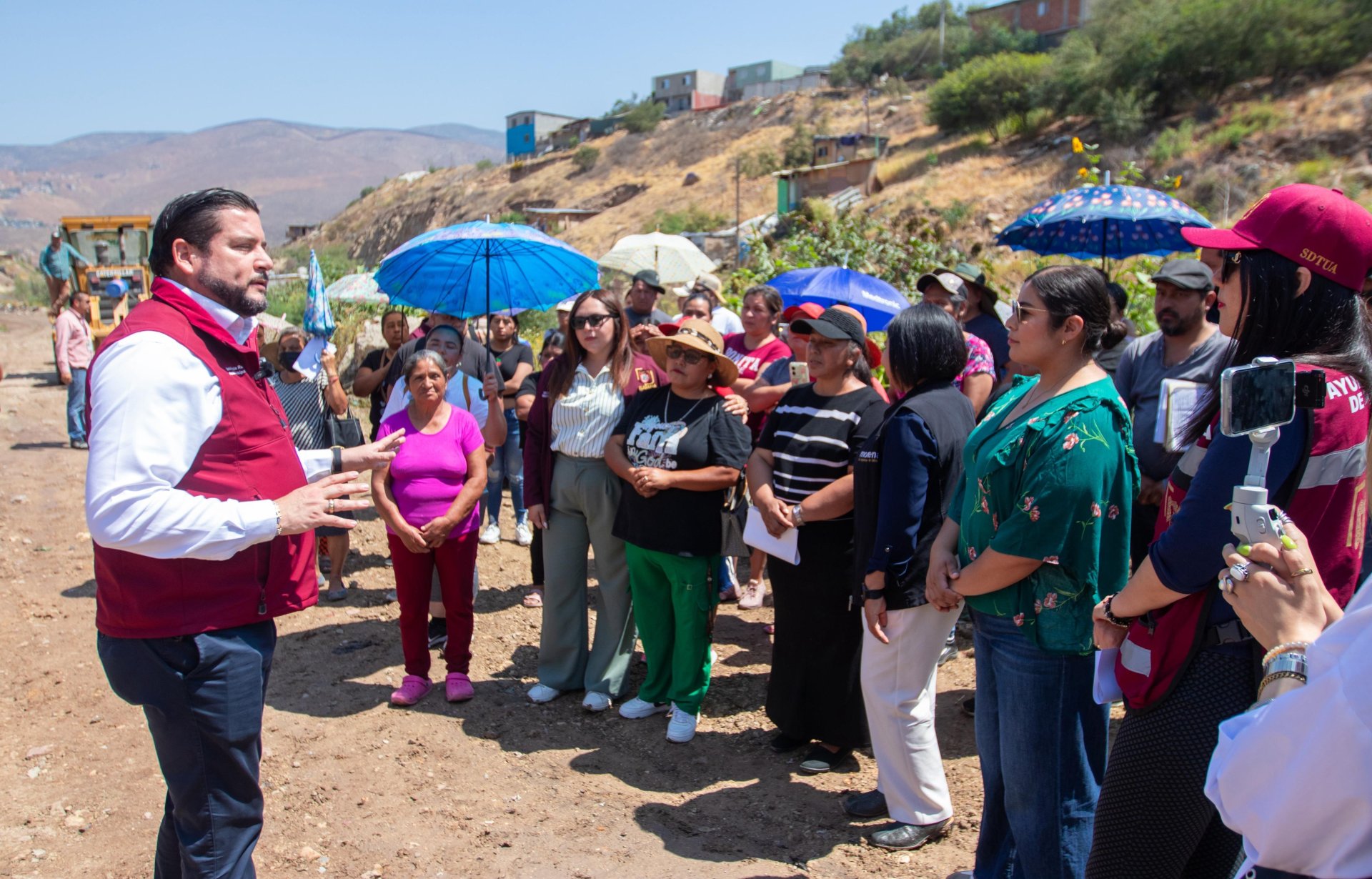 Beneficia Gobierno Municipal a 12 mil personas de la Zona Este con ...