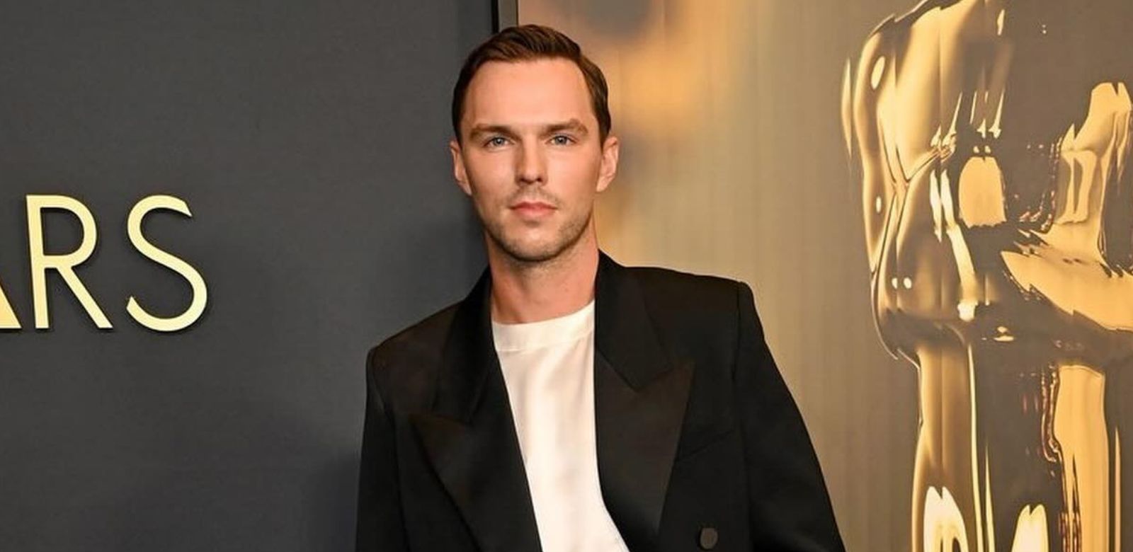 ¿Cómo saltó a la fama Nicholas Hoult, actor de "Nosferatu"? - Uniradio ...