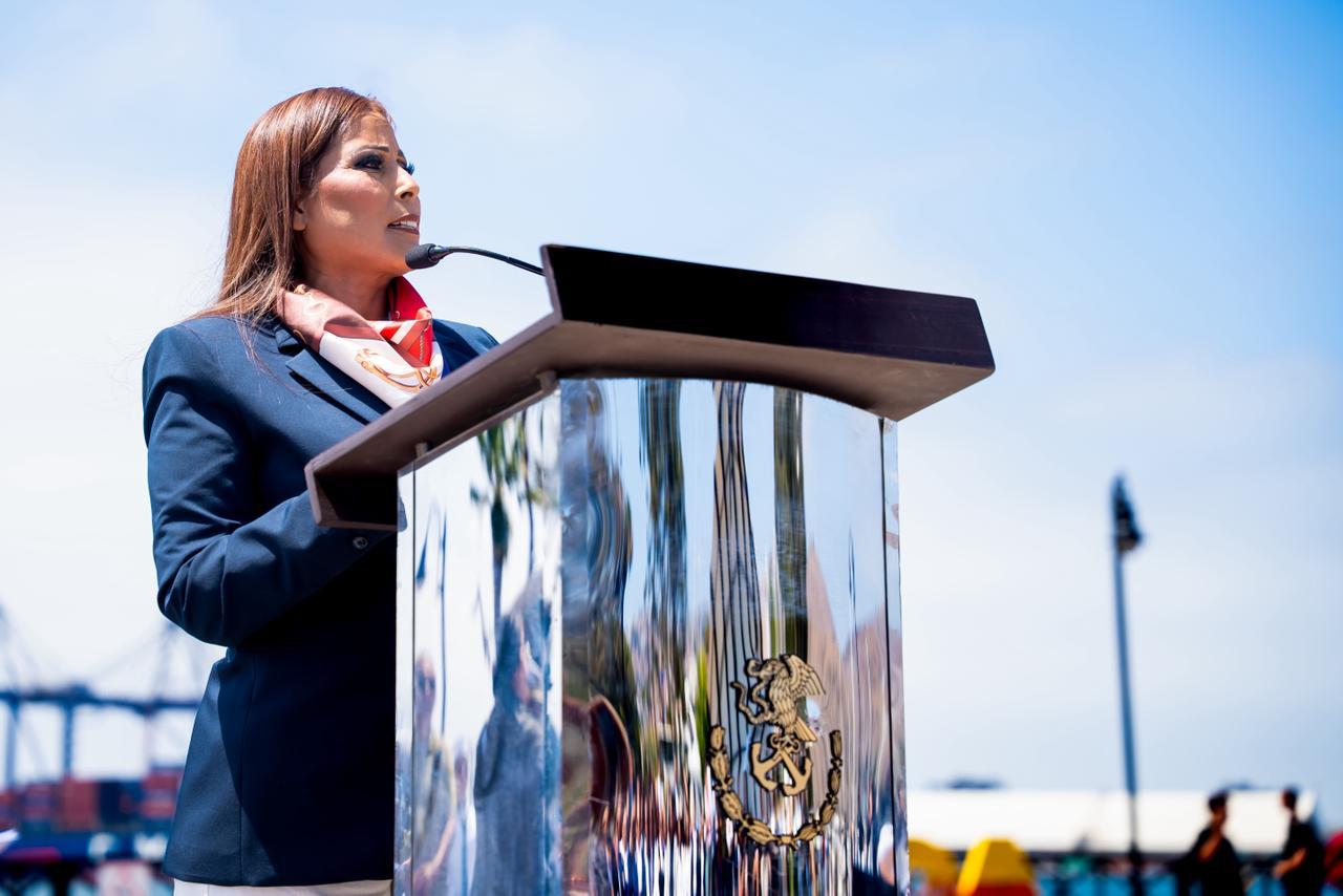 Reconoce Claudia Agatón labor de la Marina Nacional - Uniradio Informa ...